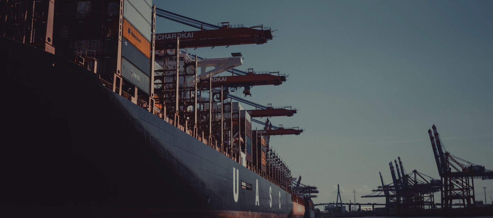 Trucking Company in Toronto | Shipping Company Canada | NFFI